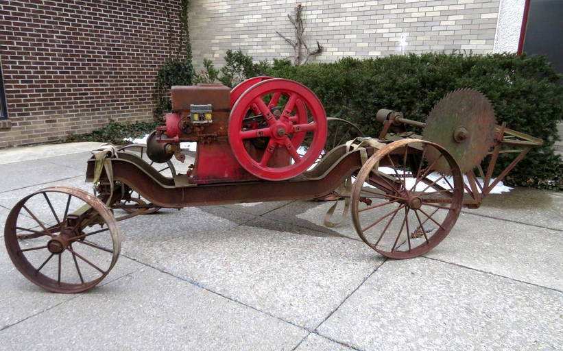 Economy 5 HP buzz saw rig with iron wheels and large - Mar 28, 2020 ...