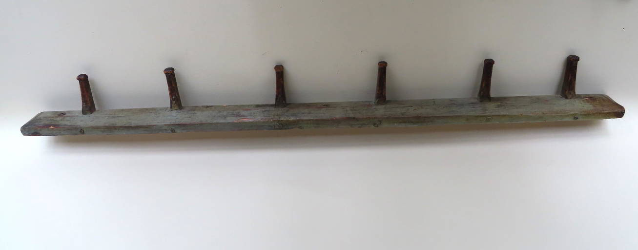 One Of The Finest Primitive Wall Mounted Coat/hat Racks