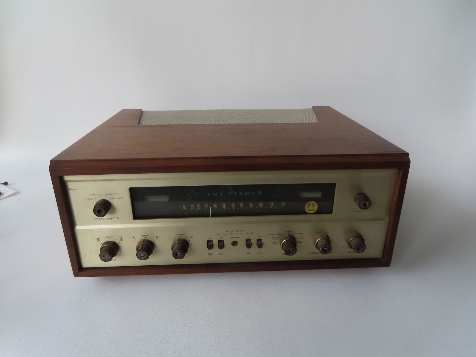Fisher 75 Watt Multi-plex 500c Receiver - Wear To Front Of The Nobs ...