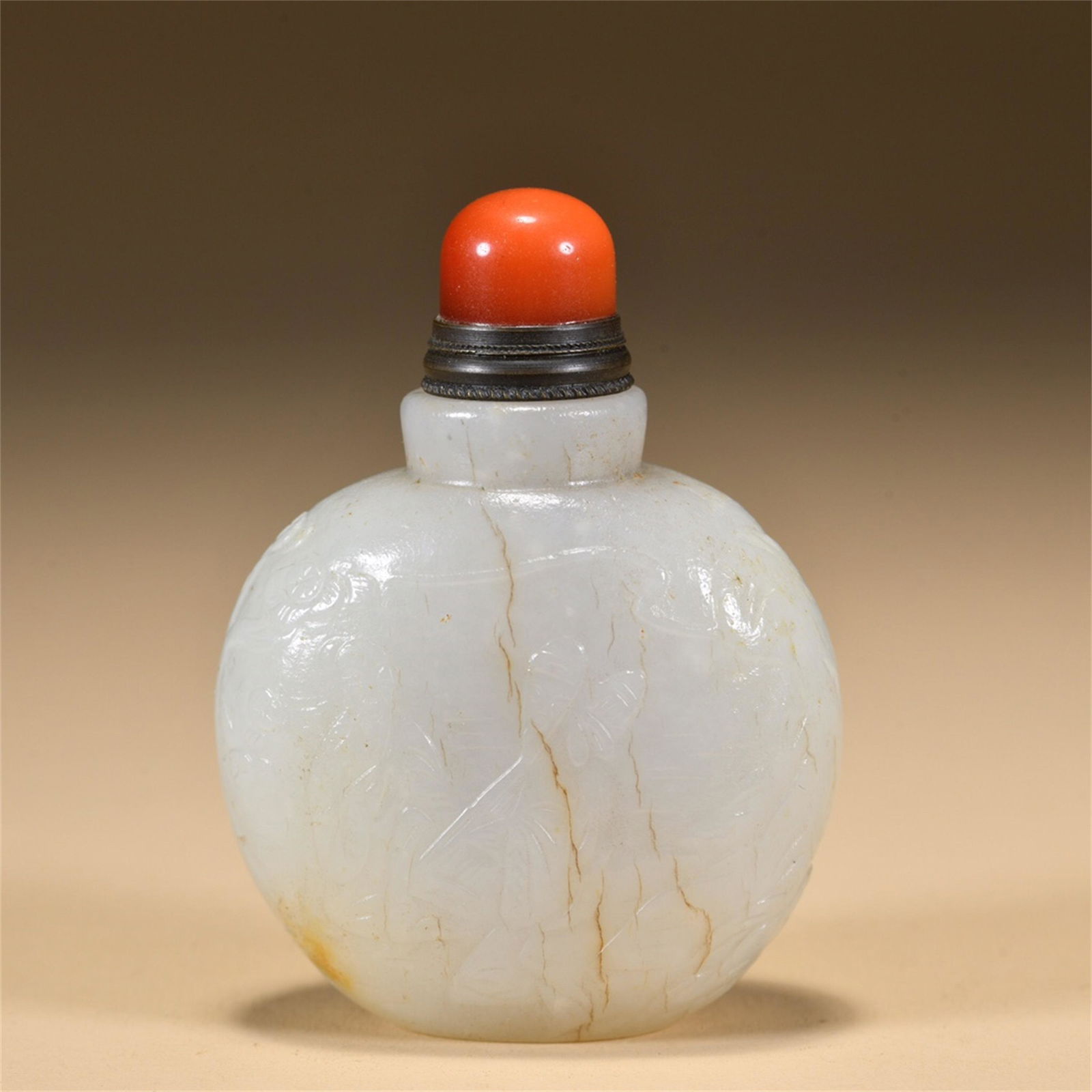 A Chinese Carved Jade Snuff Bottle Auction