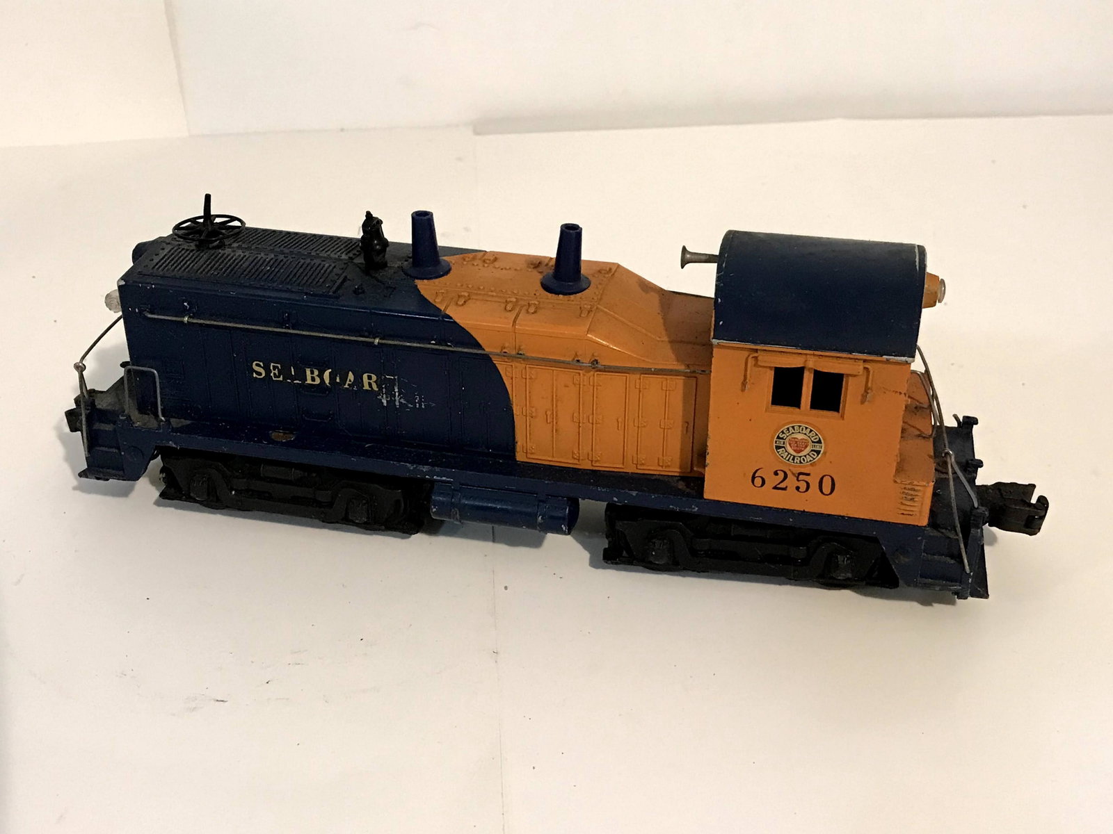 Vintage Postwar Lionel 6250 Seaboard Train