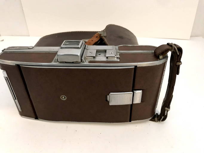 Vintage Polaroid Land Camera Model 95A Folding Camera - Dec 19, 2021 ...