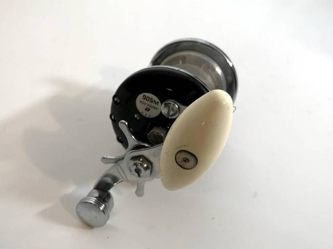 Vintage True Temper Fishing Reel 905m