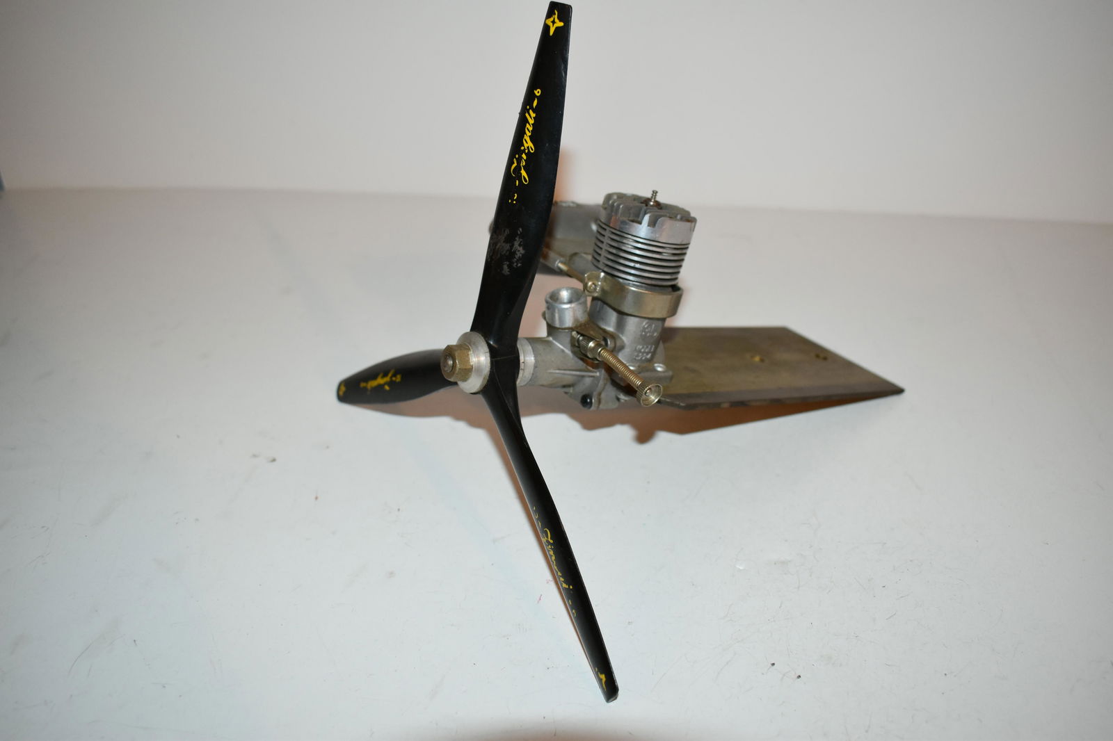 Vintage Enya 35 #5224 Rc Model Airplane Engine With Muffler And Prop