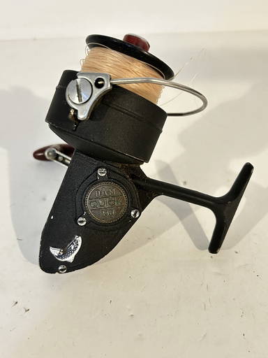 Vintage D.a.m Quick 330 Spinning Fishing Reel