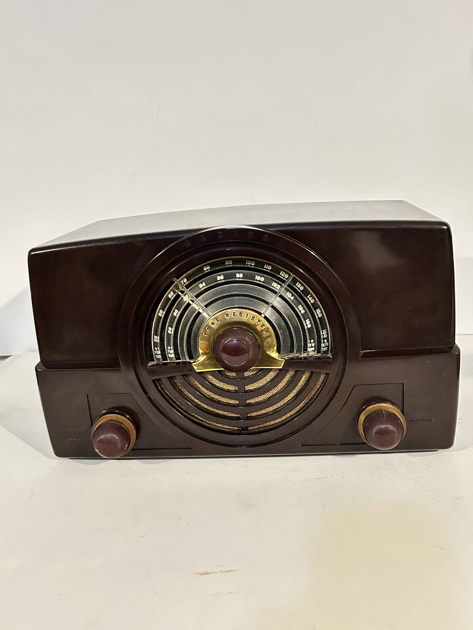 Rare Mid Century Vintage Zenith Table Radio Model 7h920w Circa 1948 ...