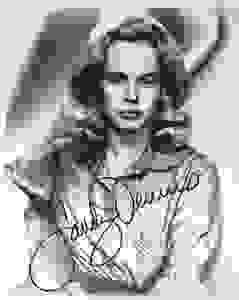 Actress Sandy Dennis Photo Signed
