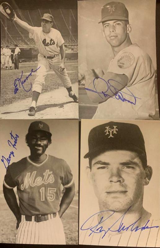 Mets (4) Signed Post Cards