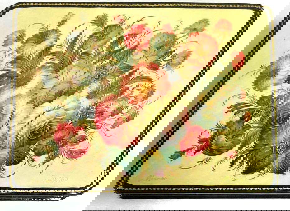 Hand Painted Russian Lacquer Box Auction