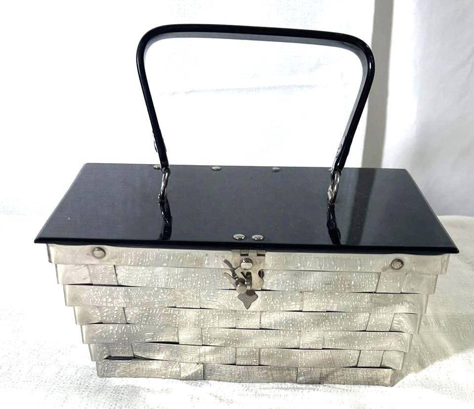 Vintage Lady's Box Shaped Handbag Auction