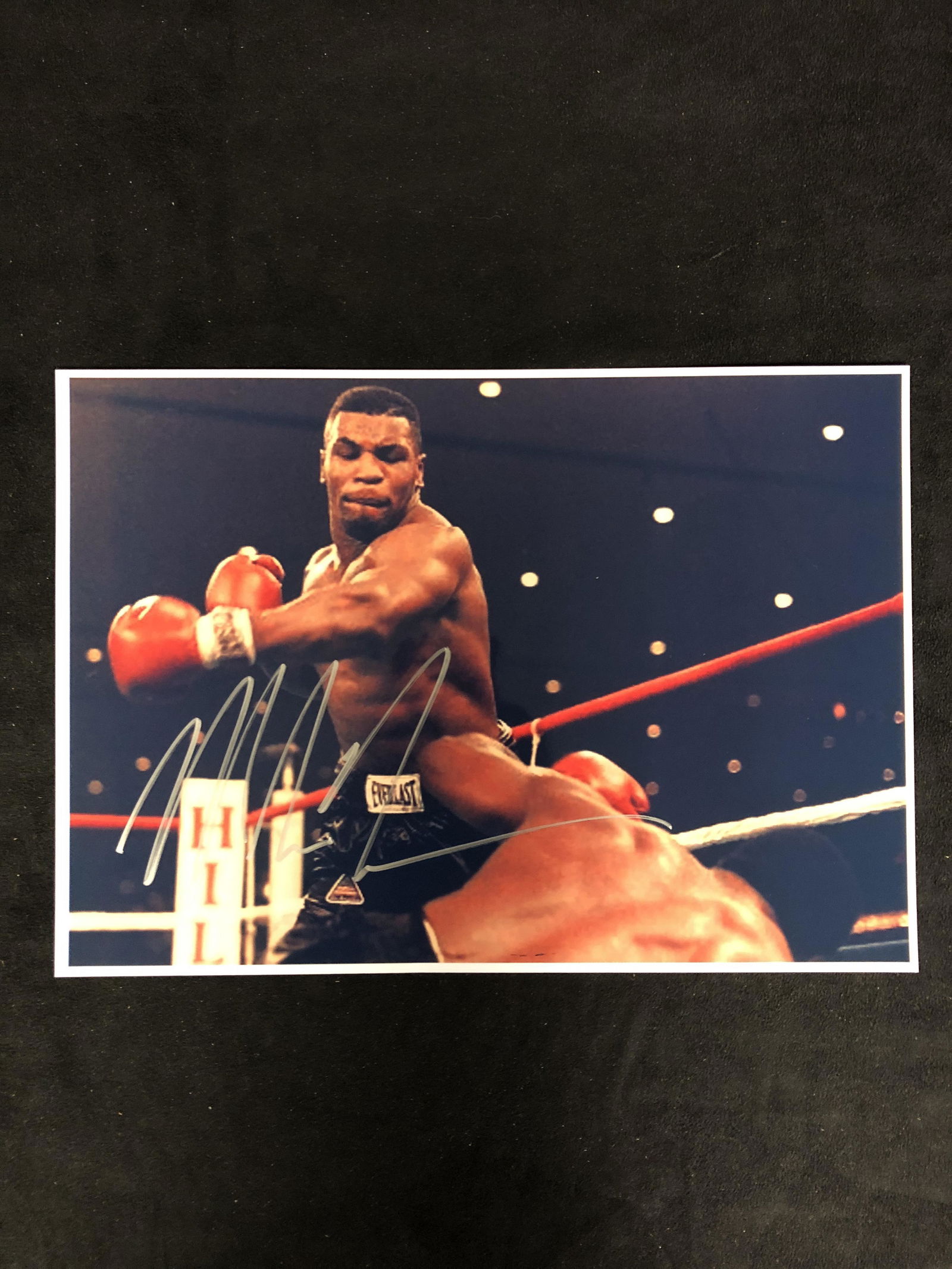 Mike Tyson Signed Photo (real Authentic Coa)