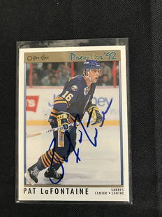 Pat Verbeek Signed Hockey Card