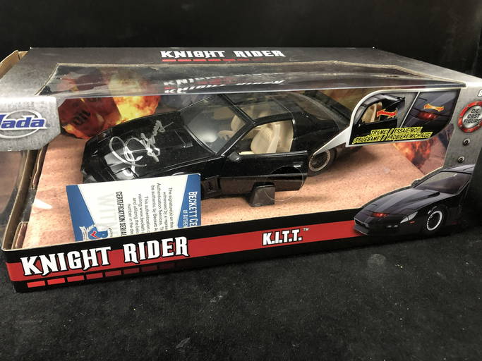 David Hasselhoff Signed Knight Rider Kitt Diecast Autograph Beckett Bas