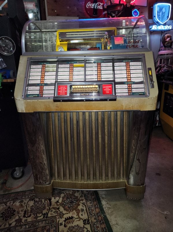 1970 Original Seaberg 100 Juke Box Womplete Working With Vinyl