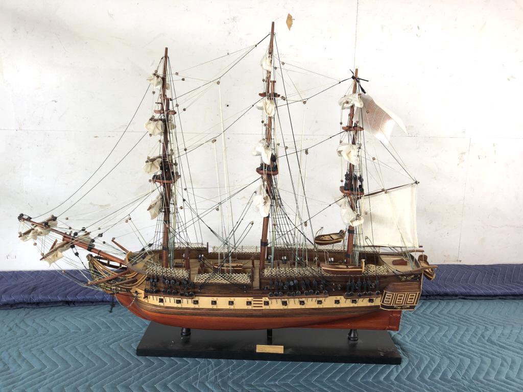 U.s.s. Constitution Model Ship On Base Auction