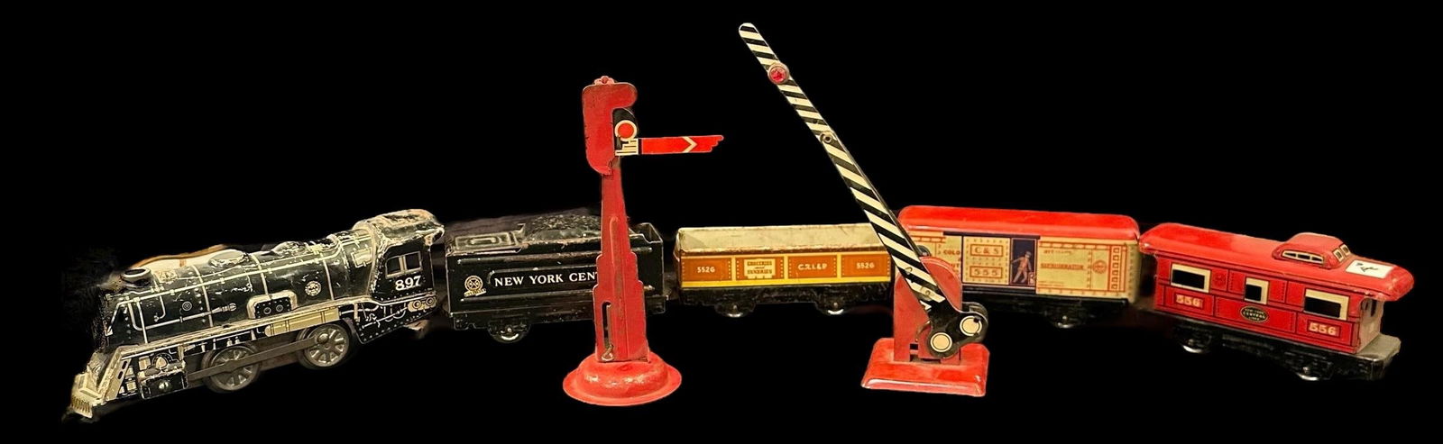 Marx Train Pieces Engine #897 Crossing Signals And More Auction