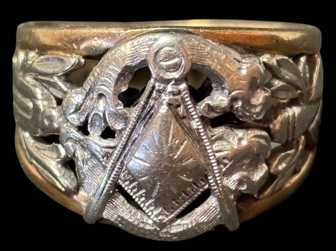 Antique 10k Gold Masonic Ring Auction