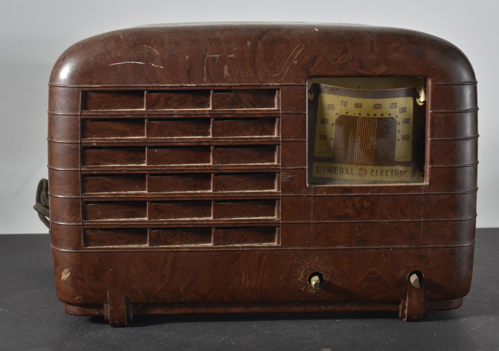 General Electrial Table Top Radio