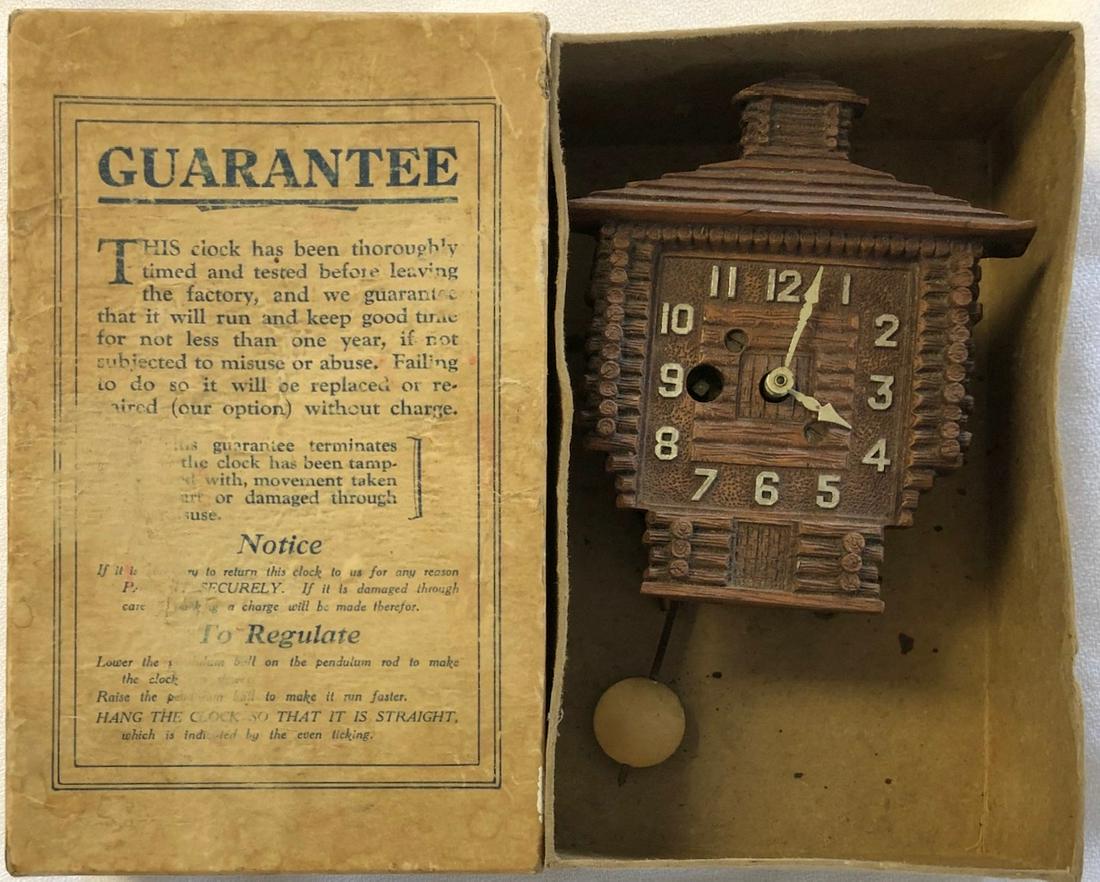 Keebler Fort Dearborn Log Cabin Pendulette Clock