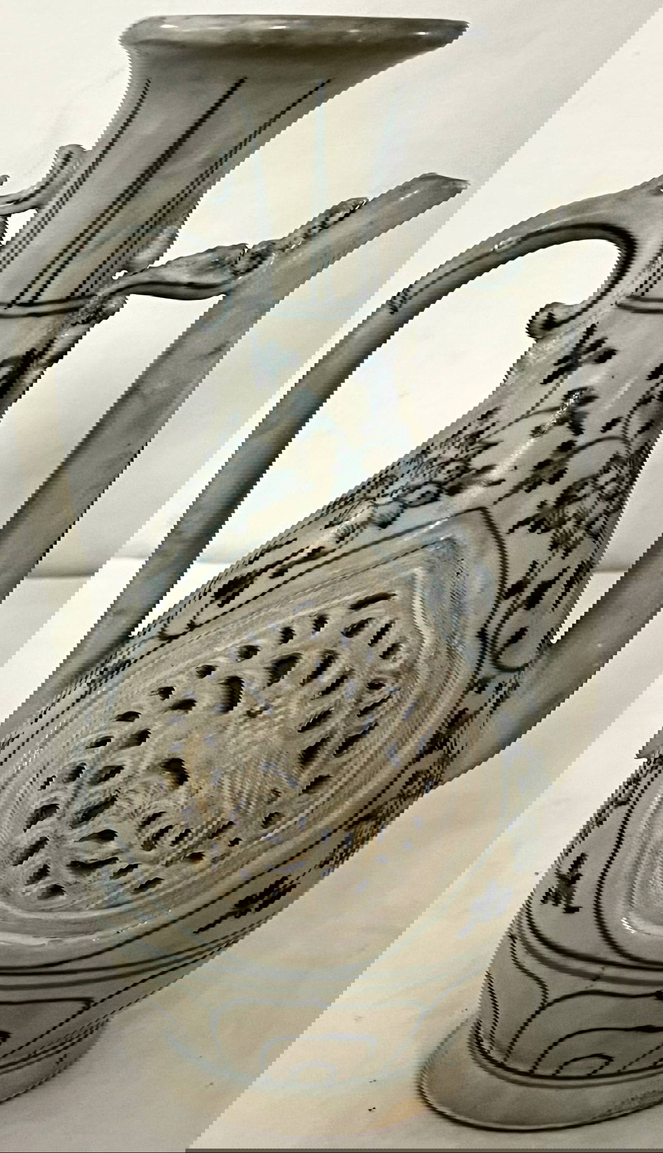 Fine Annamese / Vietnamese 15th C. Blue & White Ewer Auction