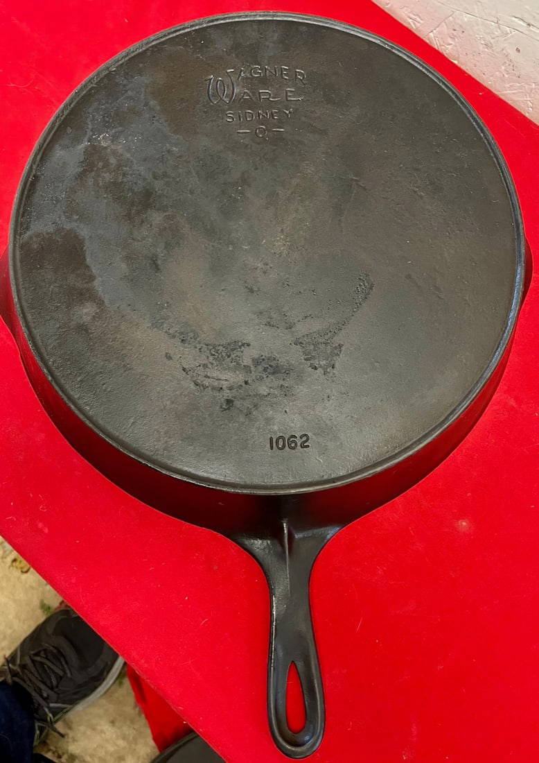 Early Wagner #12 Cast Iron Skillet Auction Early Wagner #12 Cast Iron Skillet Auction