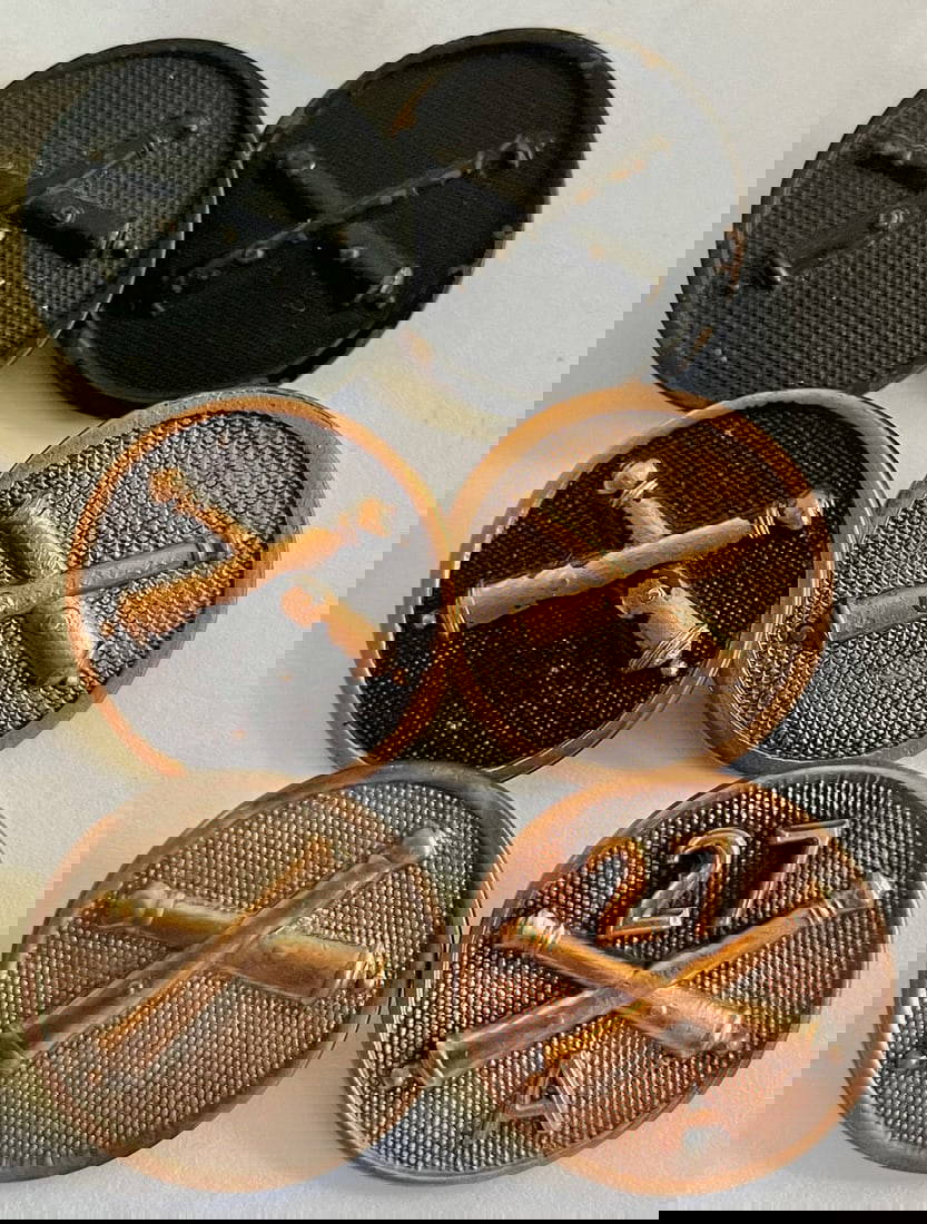 Lot Of 6 Wwi Artillery Collar Discs Auction