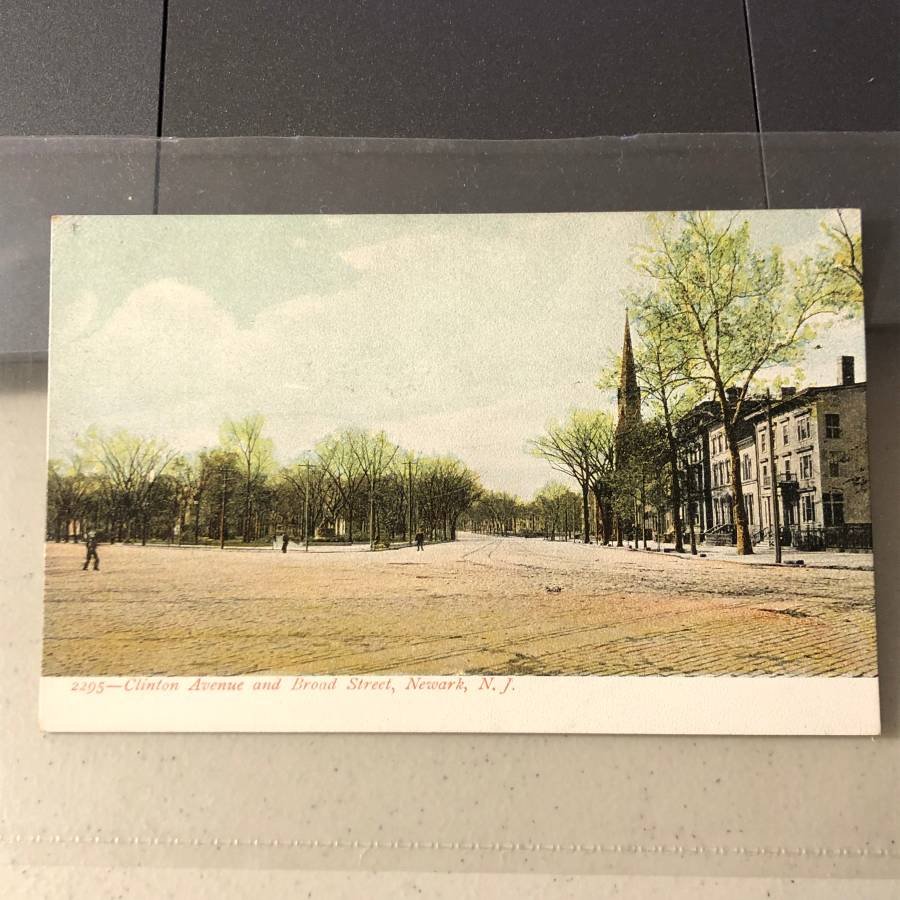 Early 1900's Newark, Nj Postcard Broad St & Clinton Ave