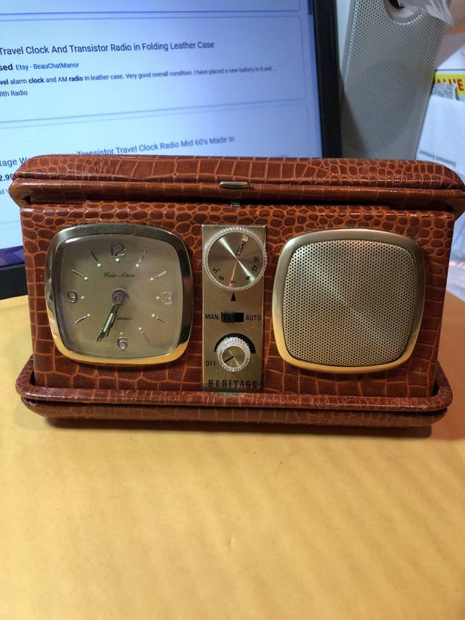 Heritage Travel Clock And Transistor Radio In Folding..
