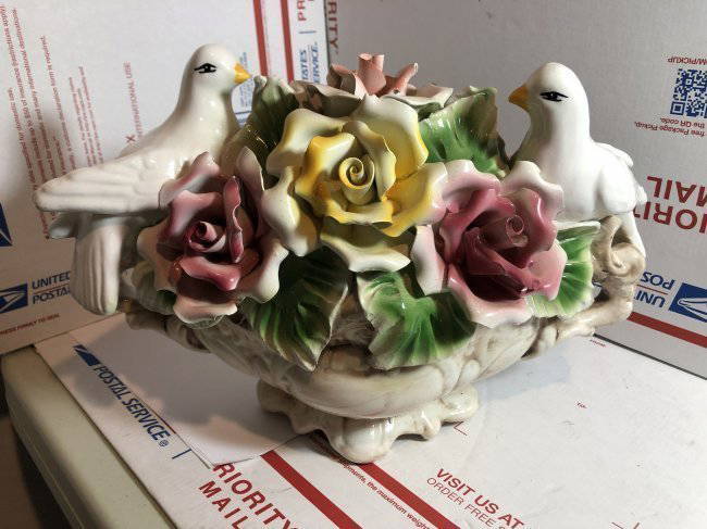Vintage Capodimonte Porcelain Doves & Roses Centerpiece 12.5" Wide