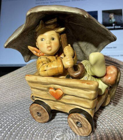 Hummel Umbrella Boy In Cart/wagon Prototype? 4.5" X 4.5" W/unsigned ...