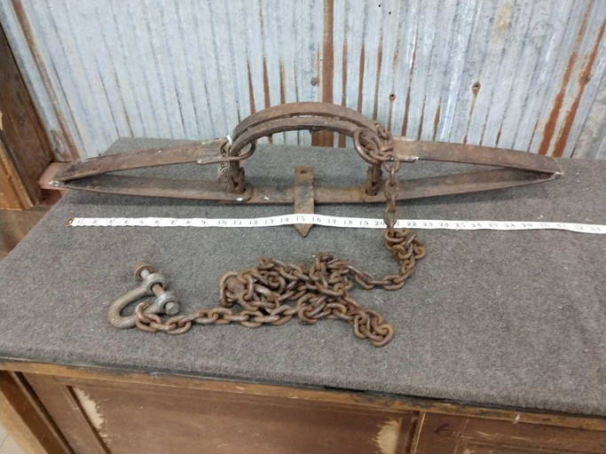 Vintage Bear Trap