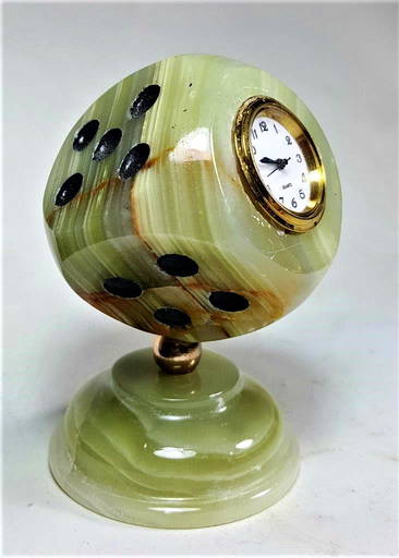 Beautiful Onix Table Clock - 241.7 Grams (#0021) on Mar 02, 2023 ...