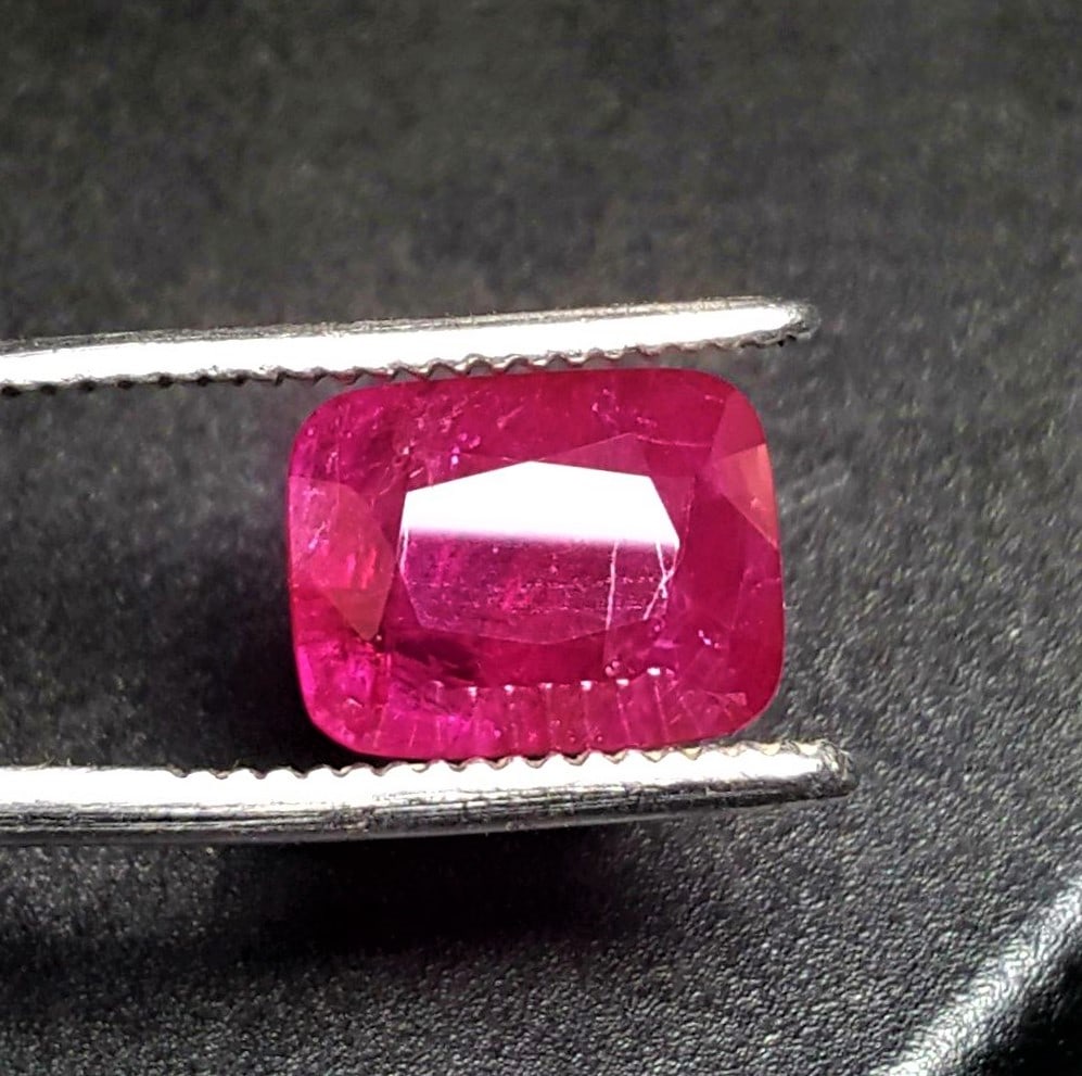 Buy Purplish Red Natural Ruby Afghan Origin -6.40 Carats | Fantasy ...