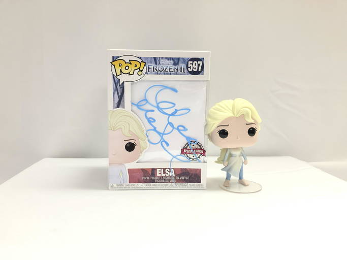 Frozen 2 Elsa Idina Menzel SIGNED Funko Pop - Apr 26, 2020 | Dream Of ...