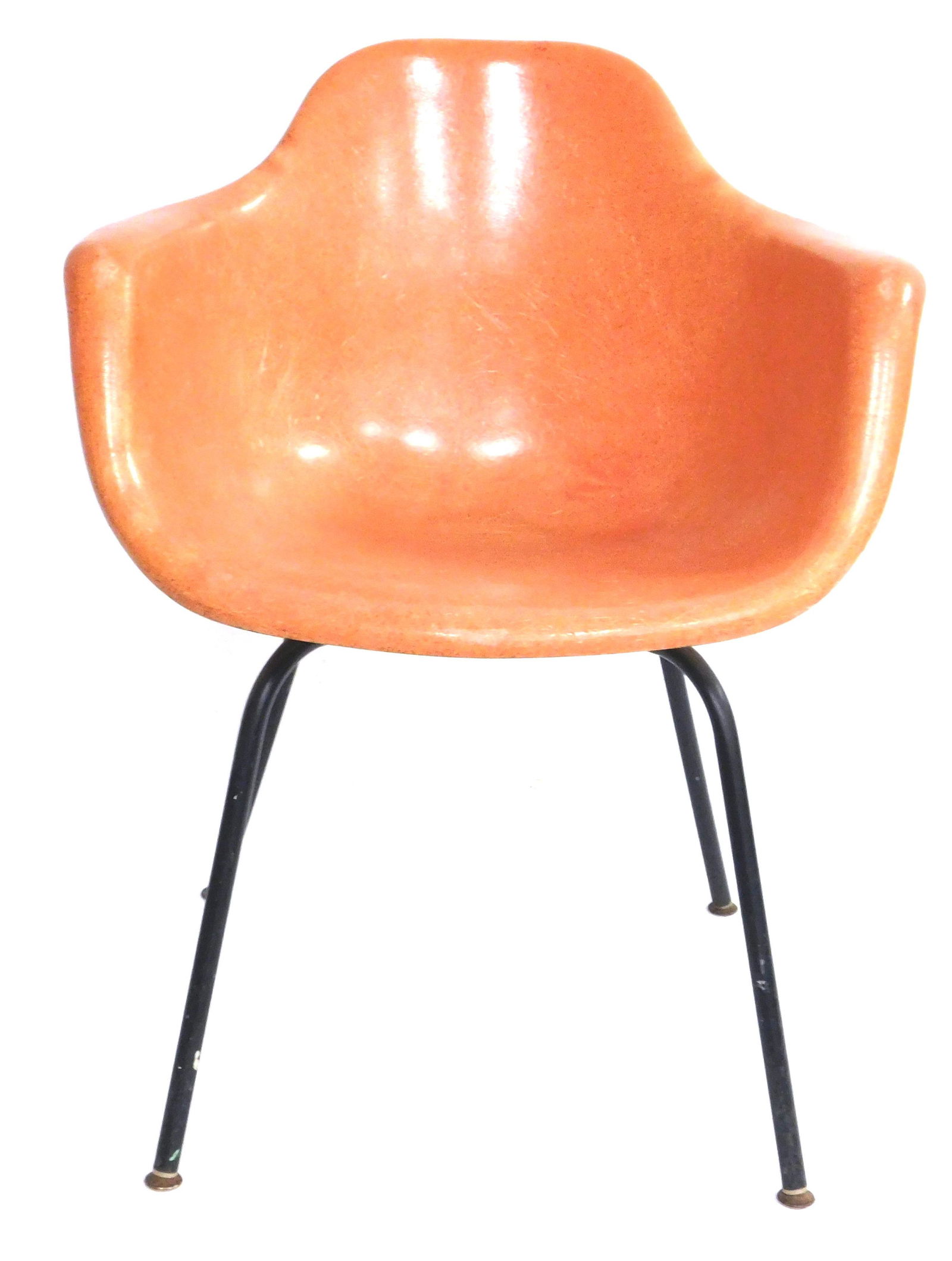 Krueger Metal Products Chair 2024 www.alhudapk