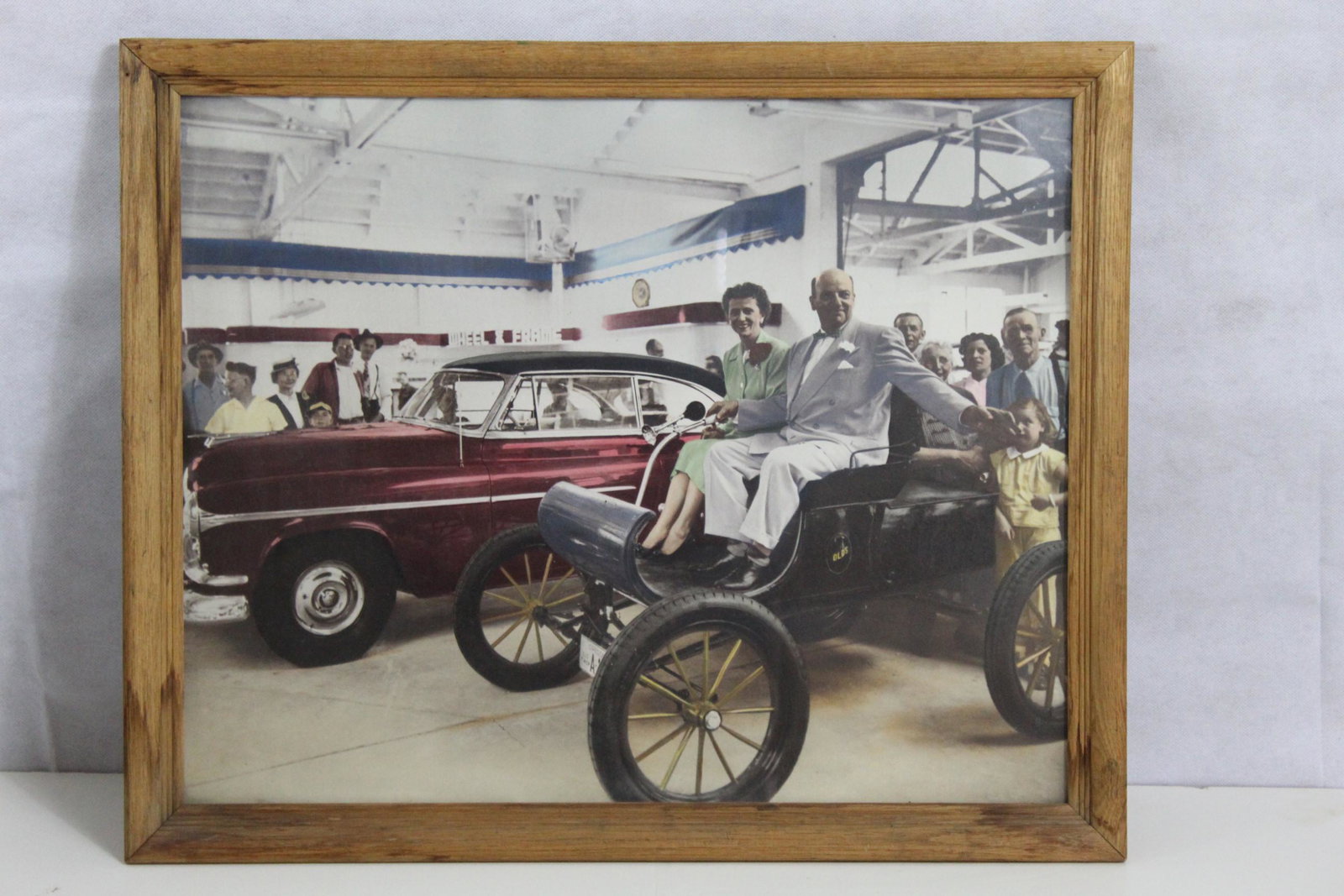 1930's Vintage Oldsmobile Factory Colorized Photo