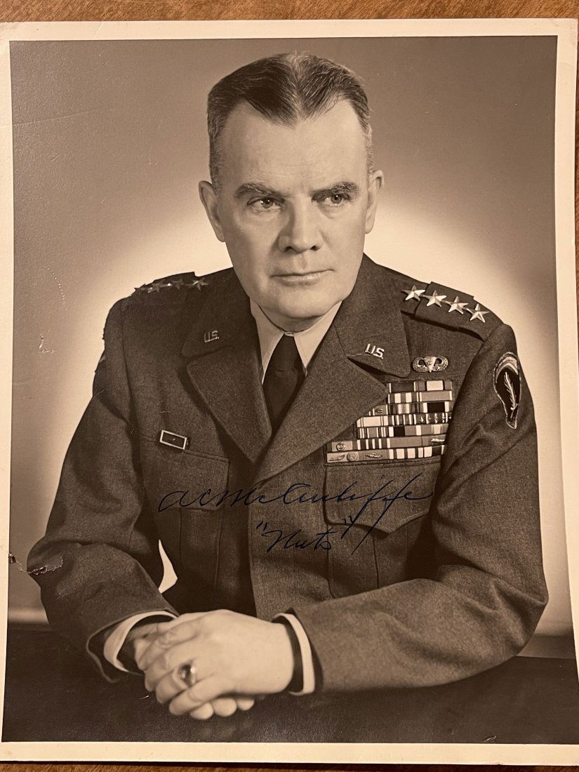 WWII General Anthony "Nuts" McAuliffe Autograph Photo (#0052A) on Jan ...