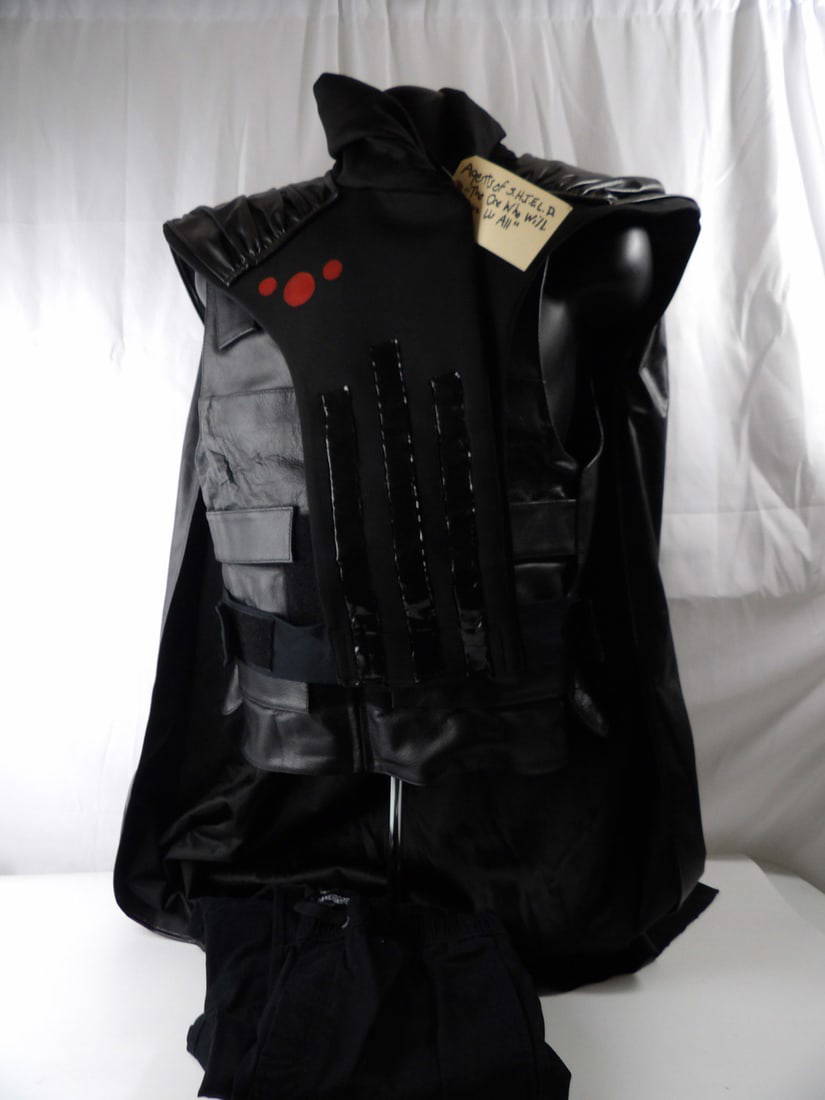 Marvel Agents Of S.h.i.e.l.d Tv Series Original Costume Auction