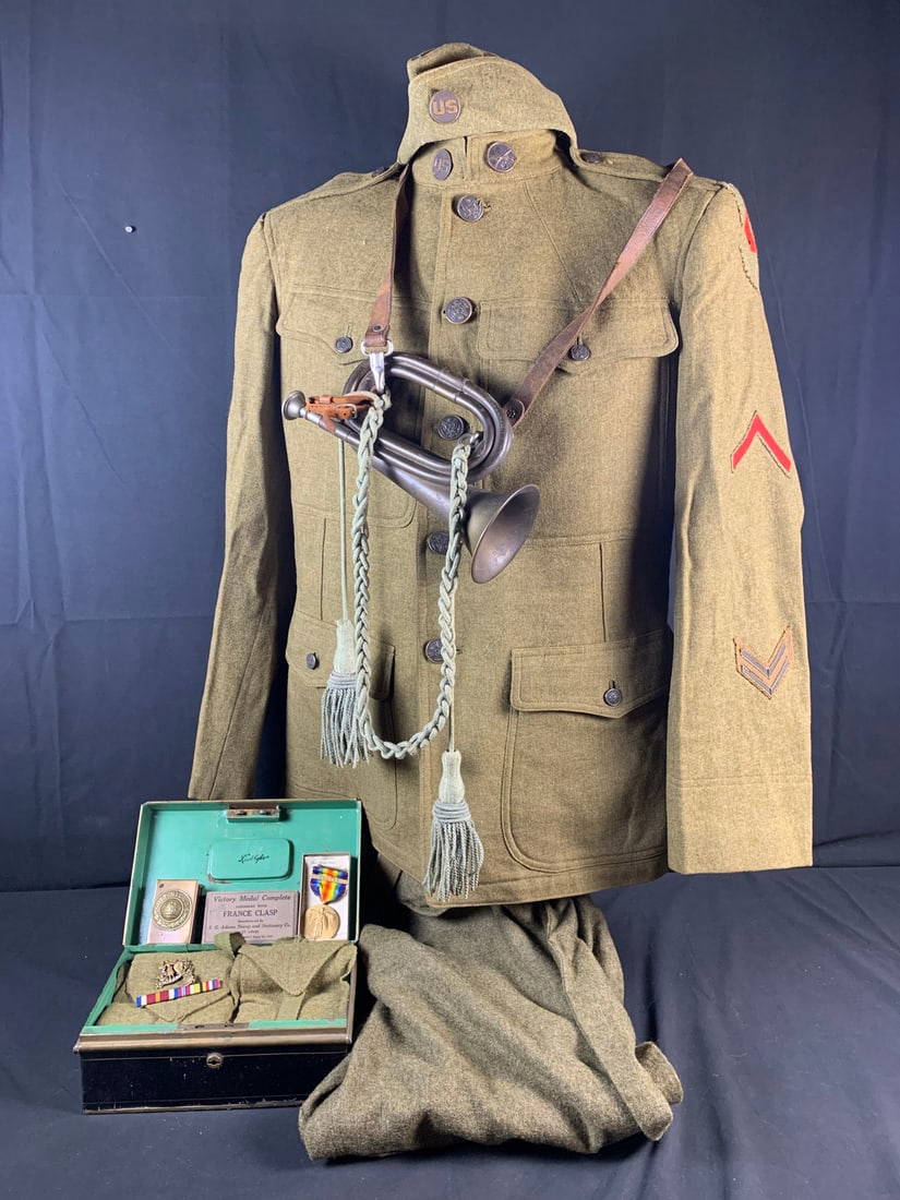 Ww1 Wwi 1st Infantry Division Bugler Group Auction