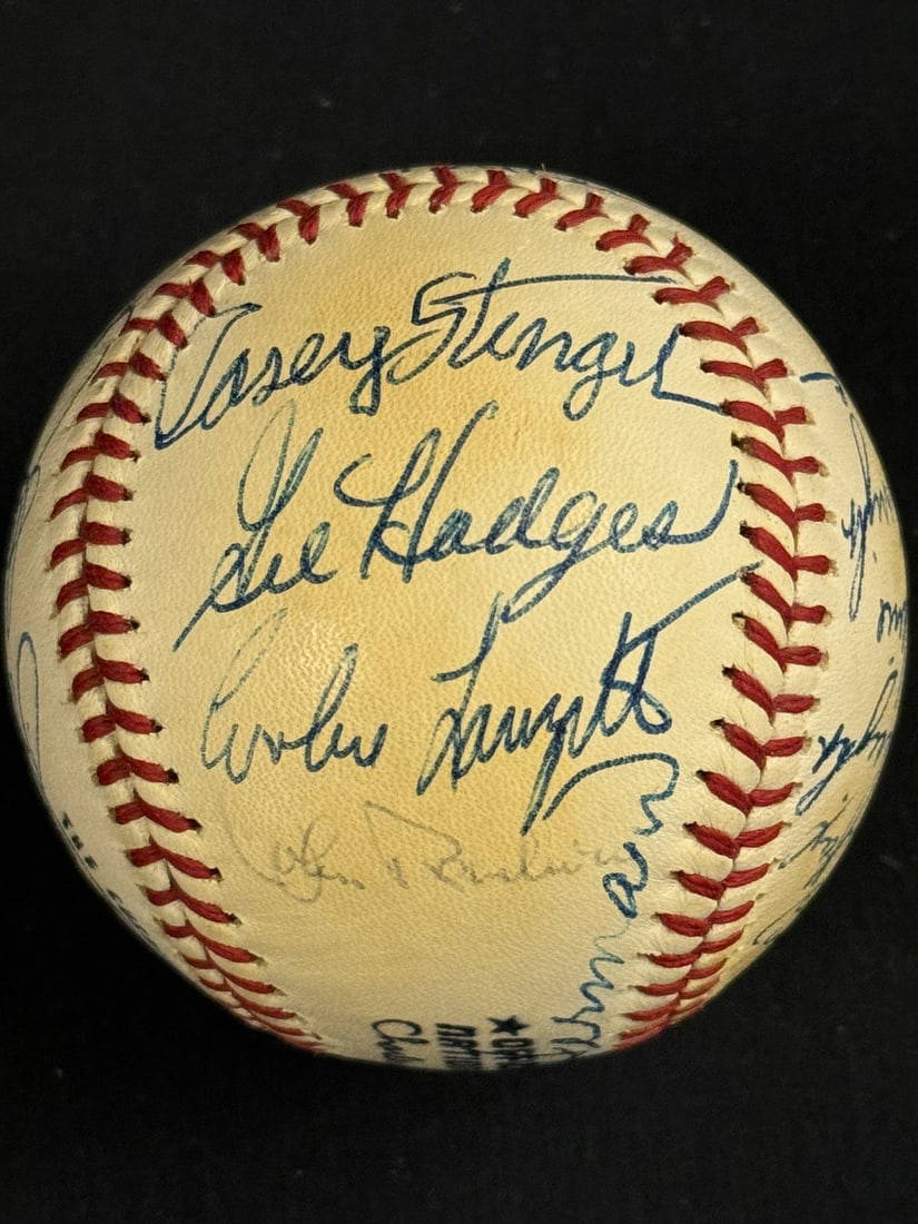 Hof Signed Baseball - Hodges And Stengel (next To Eachother, Koufax ...