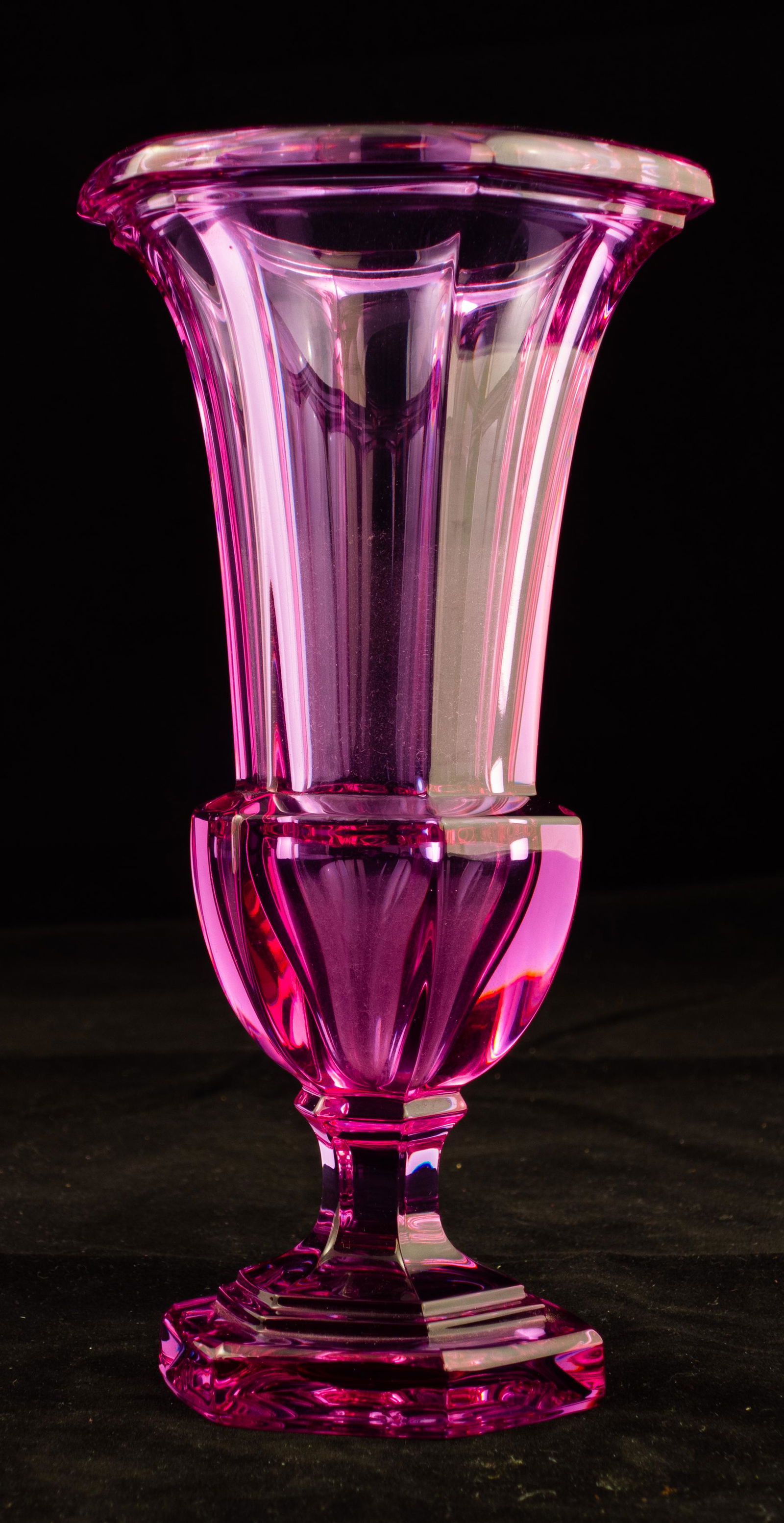 Moser Alexandrite Crystal Vase - Apr 30, 2020 | Old Kinderhook Auction ...