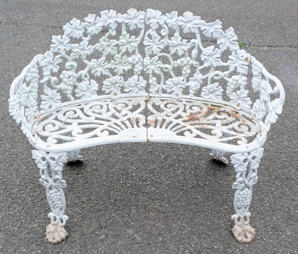 Victorian White Cast Iron Bench (#0627B) on Jun 07, 2022 | Old ...