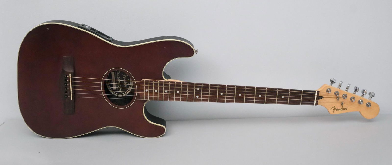 Fender Stratacoustic Electric Acoustic Guitar Fender Stratacoustic Electric Acoustic Guitar