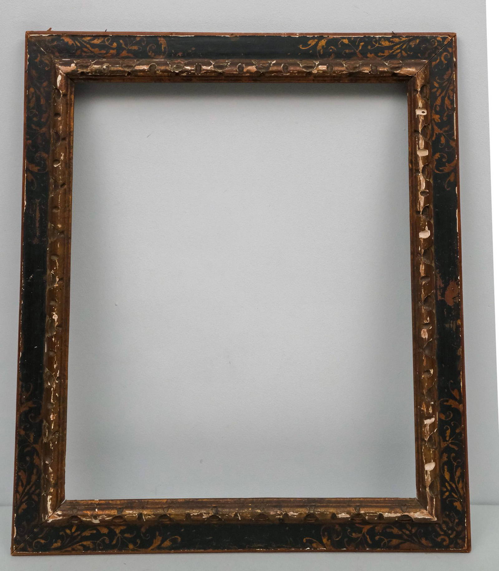 Italian Sgraffito Frame Auction