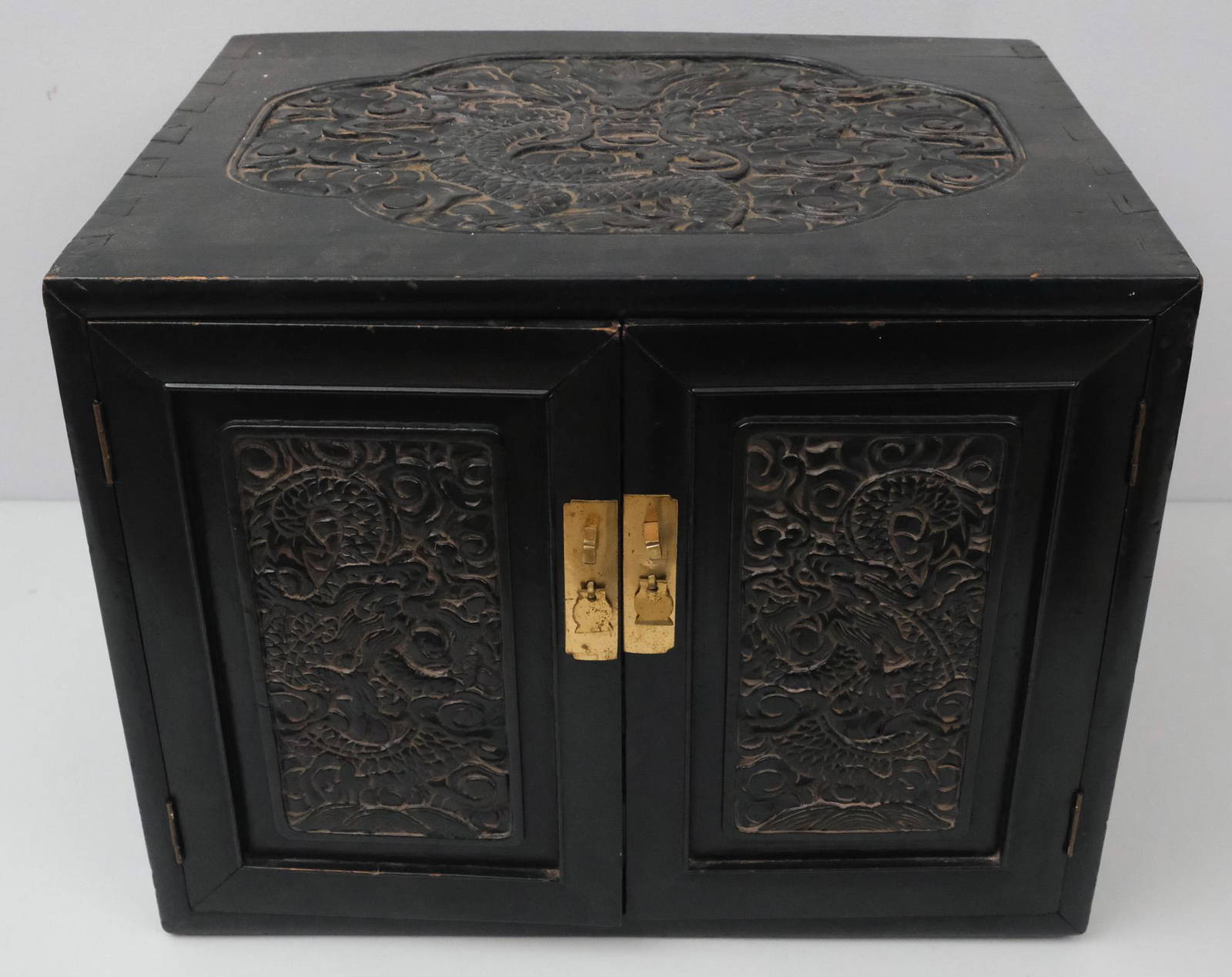Black Chinese Dragon Box Auction