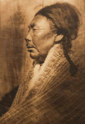 Edward S. Curtis, "koskimo Woman"