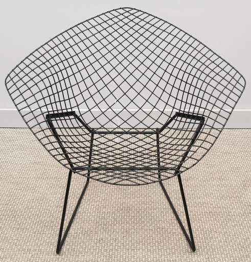 Mid Century Modern Mesh Chair