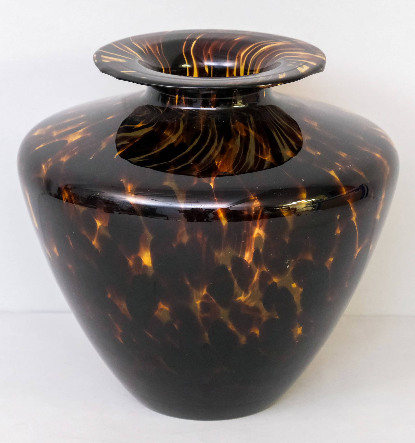 Large Murano Style Tortoiseshell Glass Vase Auction