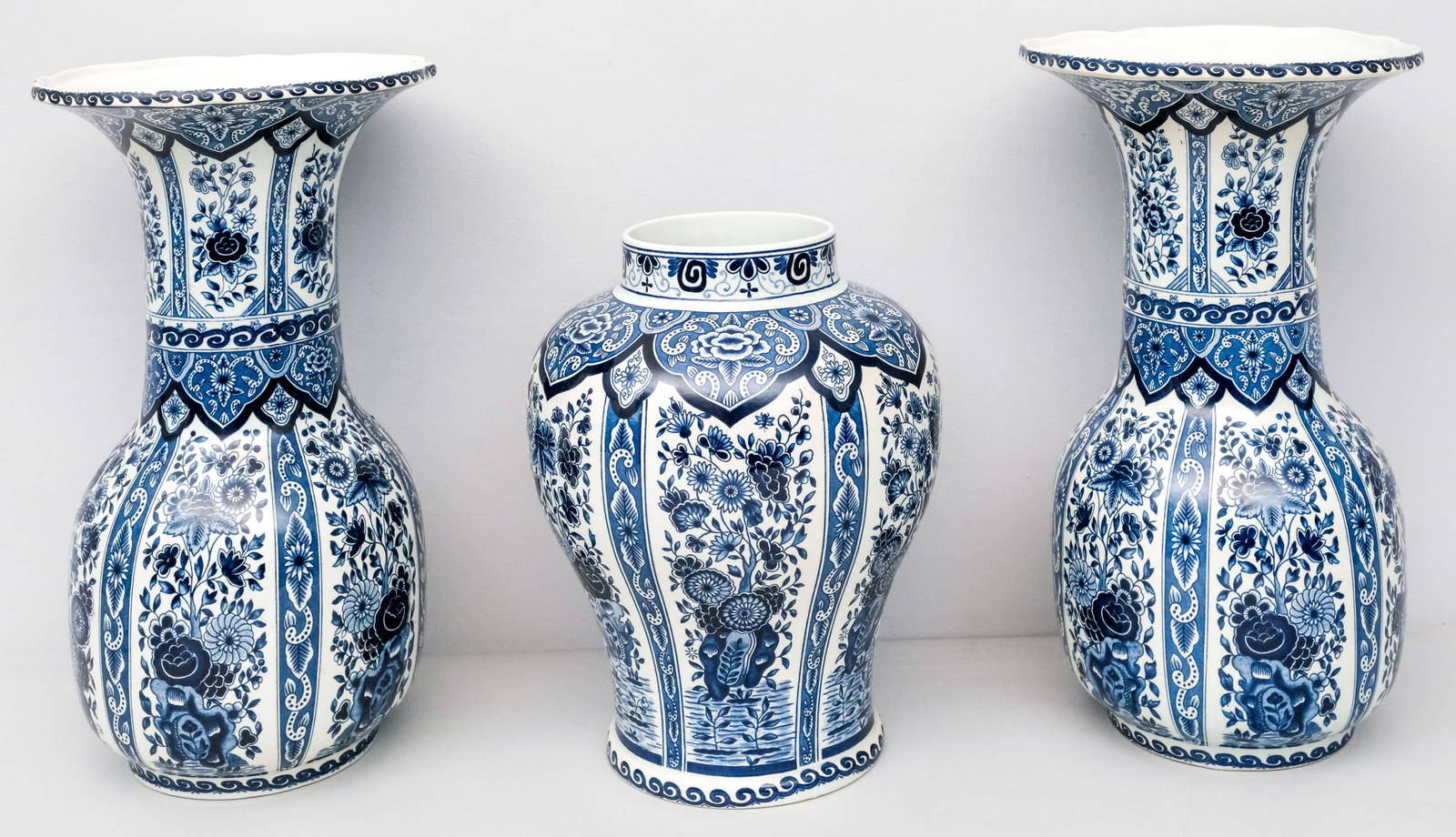 Three Boch For Royal Sphinx Delft Vases Auction