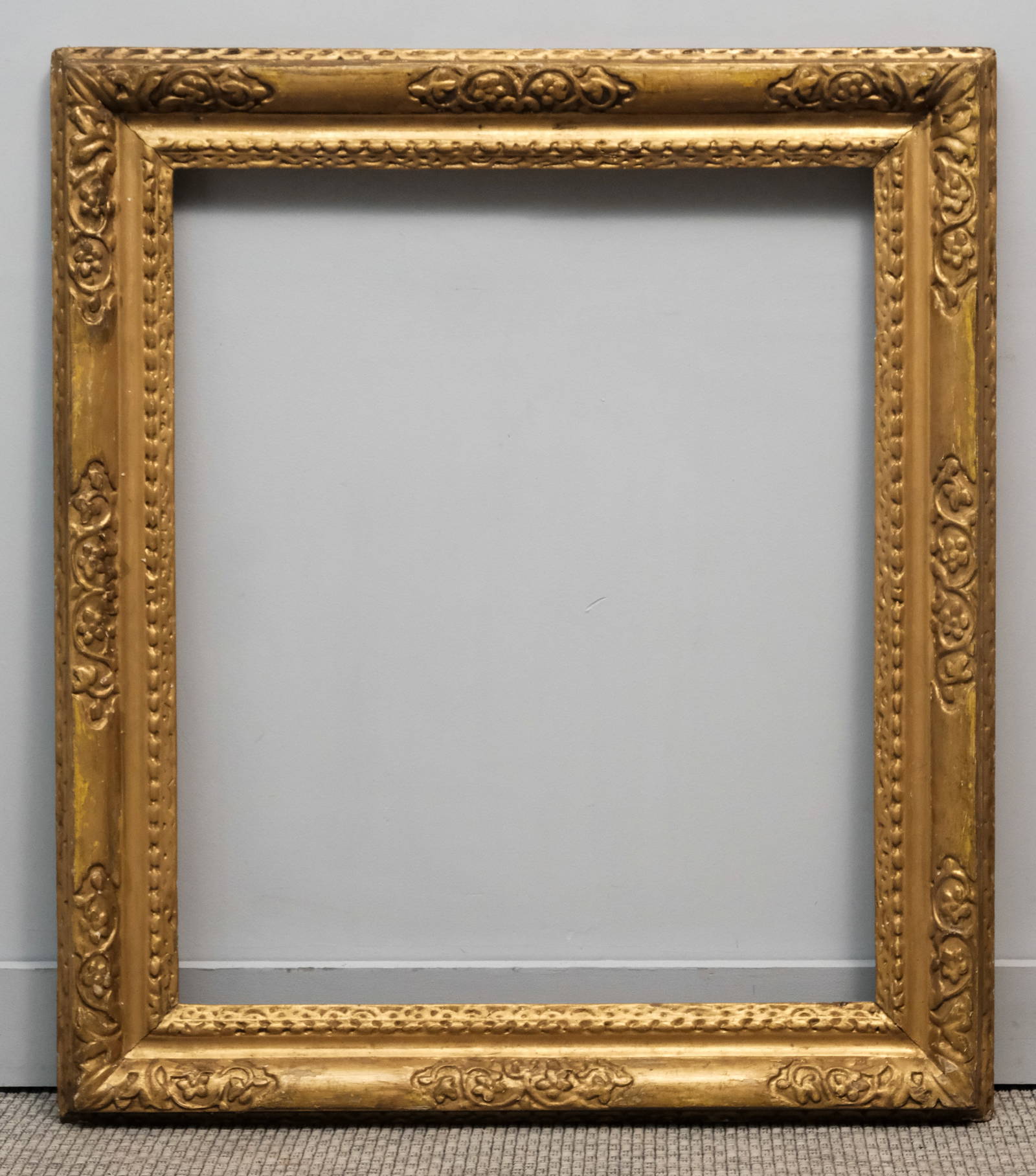 English Lely Giltwood Frame 25" X 30" Auction